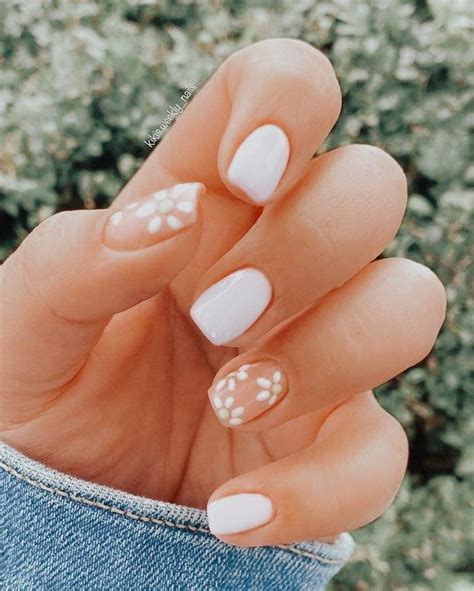 Summery Nails Simple Gel Nails Cute Gel Nails Cute Acrylic Nails Short Gel Nails Simple