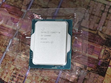 英特尔酷睿i9 12900k在linux上继续保有“单核iops之王”地位