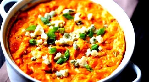 Skinny Buffalo Chicken Dip Valerie Gould