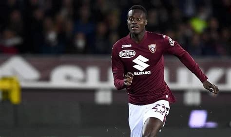 Mercato Demba Seck Torino Attise Les Convoitises Wiwsport