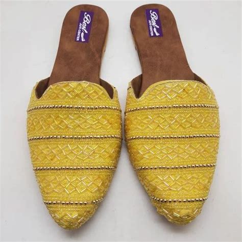 Flat Women Yellow Leather Jutti At ₹ 500pair In Jaipur Id 26249335348