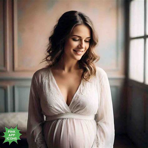 Top 35 Maternity Photoshoot Ideas To Inspire You