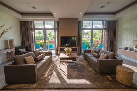 Where To Eat Drink And Play On The Bahamian Island Of Bimini Maxim