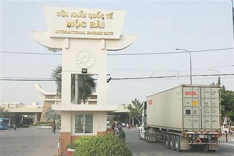 Building Moc Bai Border Gate Economic Zone As An Important Trade Hub