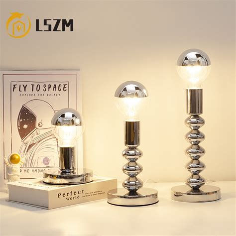 북유럽 스타일 Led 테이블 램프 따뜻한 조명 장식 Led 책상 조명 침실 침대 옆 바 창의적인 조명 선물 Led 야간