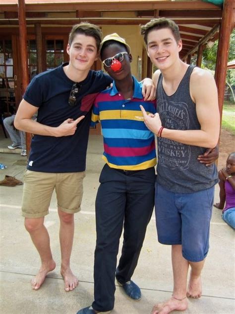 Jacksgap And Finnharries Jack Finn British Youtubers Finn Harries