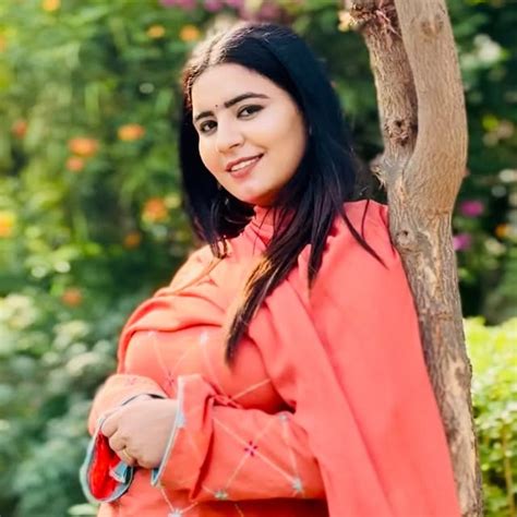 Khushpreet Kaur Khushpreetkaurvirk • Instagram Photos And Videos