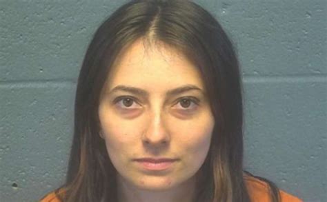 Cikgu Hantar Gambar Bogel Sembang Seks Dengan Pelajar Umur Tahun Caridotmy