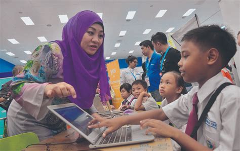 Sahut Cabaran Jadi Guru Insani