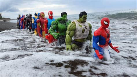 Hulk Vs Spiderman Red Iron Man Vs Thor Vs Thanos Vs Captain America Vs