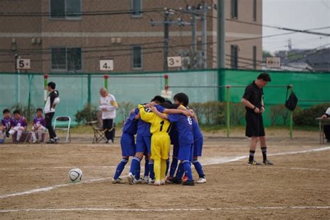 ヴァレン錦ケ丘サッカー少年団 419 ミヤテレ杯青葉予選 Vs上杉 1 1 ミヤテレ杯4年生大会が始まりました！ 大事な初戦は先制されて