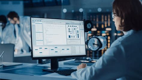 23 333 Computer Screen Lab Royalty Free Photos And Stock Images Shutterstock