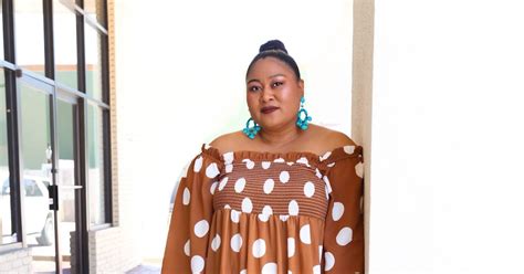 COMPLIMENTING COLORS