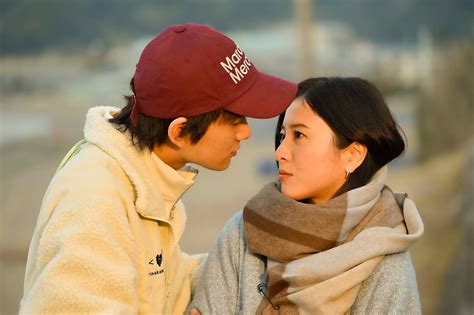 画像3 5 「星降る夜に」一星（北村匠海）、鈴（吉高由里子）にキスの“ステイ”仕返し 年下男子の悶絶やり取りに沼る視聴者続出 モデルプレス