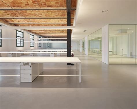 Microcement Vs Epoxy Find The Best Choice For Your Space