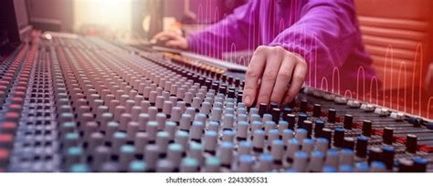 10 953 Hands On Sound Control Panel Images Stock Photos Vectors Shutterstock