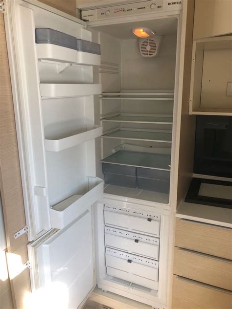 雪櫃 Refrigerator 家庭電器 廚房電器 雪櫃及冰櫃 Carousell
