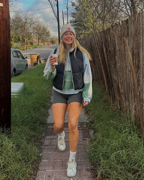 Jael Johnson ⛰️ On Linkedin What If We Embraced Simplicity In 2025 After A Decade In Marketing