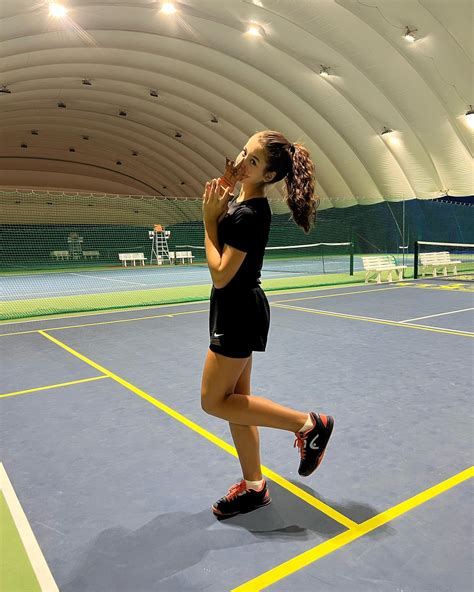 Sᴏғɪᴀ ️ Sofialoboyko • Instagram Photos And Videos