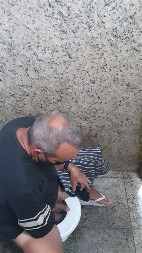 Hmm Wipes With Good Dick