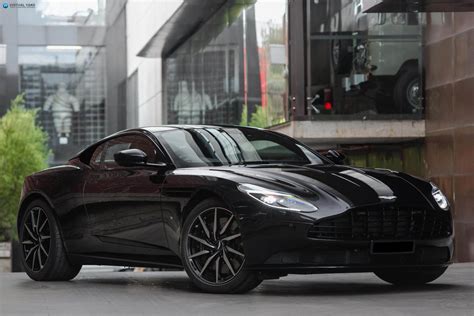 2017 Aston Martin Db11 Launch Edition Coupe 2dr Spts Auto 8sp 5 2tt [my17]