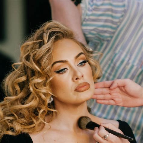 The 10 Best Natural Diamond Jewels Adele Wore During Her Weekends In