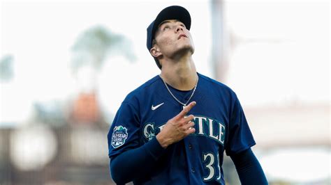 Bryan Woo Player Props Odds Pick Prediction For Blue Jays Vs Mariners