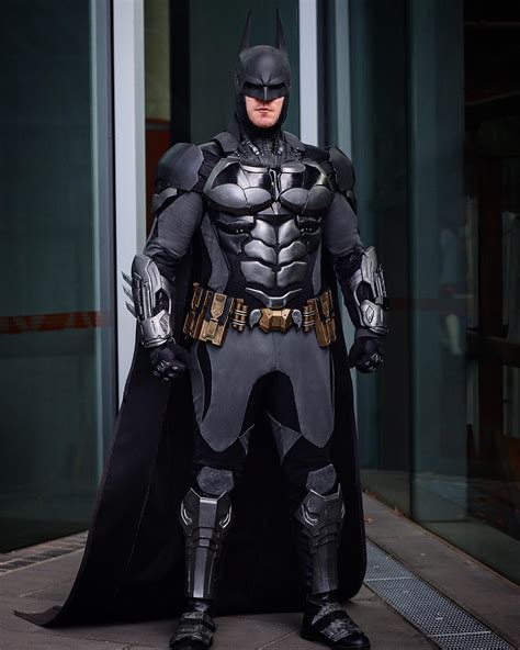 Batman Arkham Cosplay