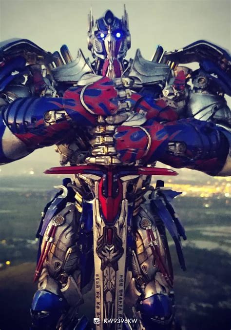 Optimus Prime Tlk Premium By Ashley Wood Non Scale Toy Release Info Variants Photos Related