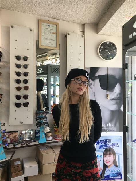 Pin By Safoora On Somi Jeon Somi Somi Asian Model