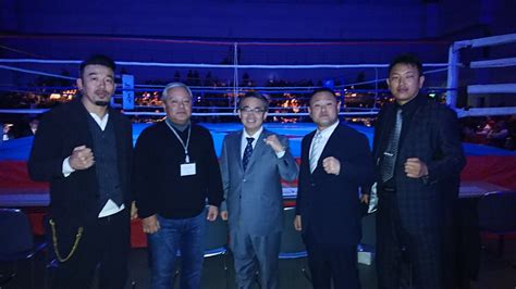 大村秀章 On Twitter 午後6時頃から、名古屋国際会議場イベントホールに、総合格闘技k 1の系譜を継ぐホーストカップ・キングズ