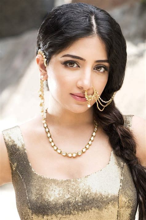 Poonam Kaur Latest Hot Cleavage Photoshoot South Indian Actress