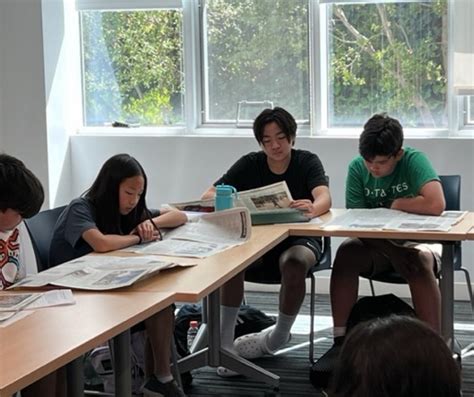 Flintridge Prep Bringing News Into The Classroom Pasadena Schools