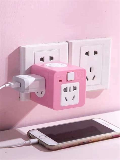 Rubiks Cube Portable Universal Multi Plug Outlet Extender Converter