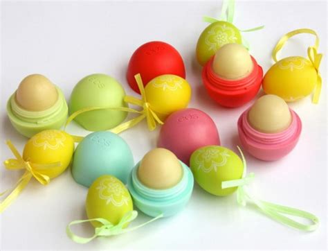 Гигиеническая помада EOS: вкусы круглой помады, отзывы