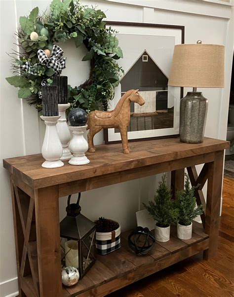 Farmhouse Style Entryway Table