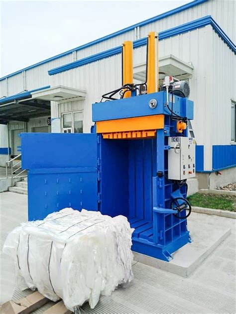 Pengilang Pembekal Kilang Mesin Baler Kitar Semula China Pemborong