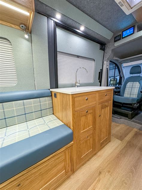 Darwin Ml Rolling Homes Vw Campervan