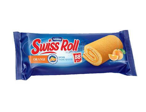 رول کیک توت فرنگی