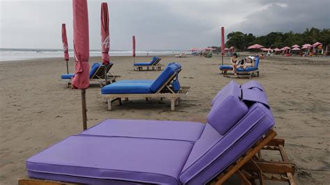 Coronavirus Bali In Lockdown After Two Deaths Linked To Virus Daily
