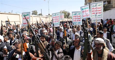 ارتش آمریکا سه موشک‌انداز حوثی‌ها را در یمن منهدم کرد ایران اینترنشنال