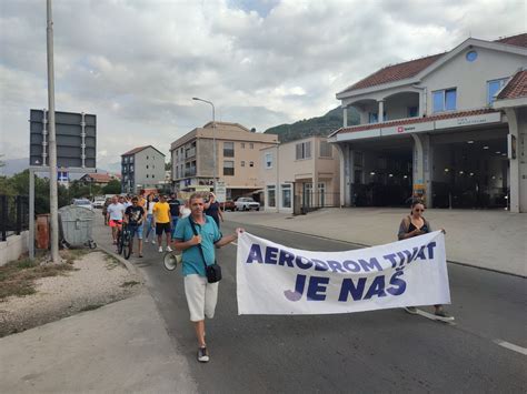 Protest Tivćana zbog namjere Vlade da aerodrom da u koncesiju Boka News