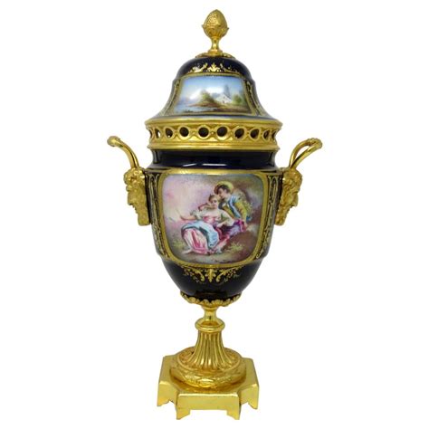 Antique Neoclassical Sèvres Style Porcelain And Gilt Bronze Jardinière