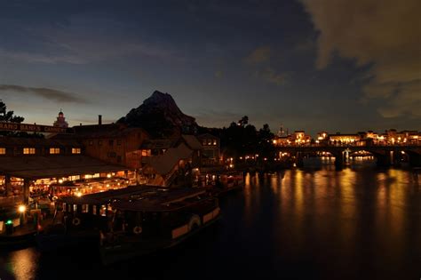 東京ディズニーシーの夜景 3 By Serry （id：2040267） 写真共有サイトphotohito