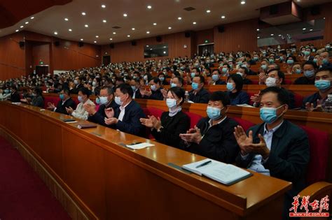 中央宣讲团来湘宣讲党的十九届五中全会精神 刘昆作宣讲报告 杜家毫主持 中国日报网