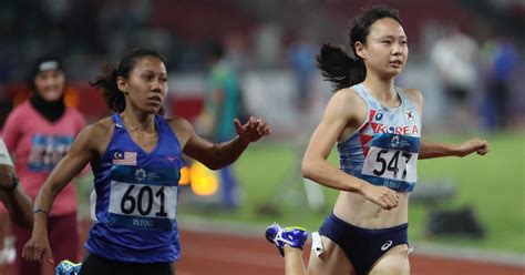 역주하는 육상 100m 김민지