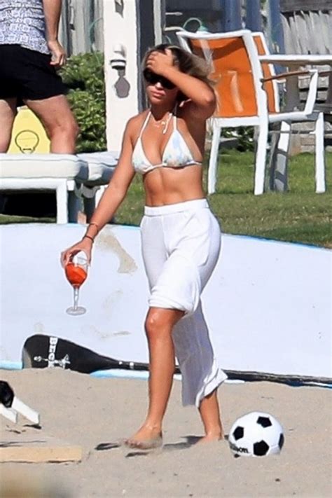 Sofia Richie In A White Bikini And Jeans On The Beach In Malibu 18