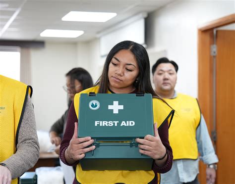 Дэзэрэт Олон Deseret International Charities Mongolia