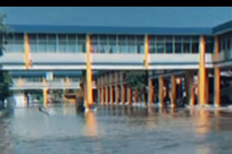 3 Hari Terminal Bungurasih Waru Sidoarjo Banjir