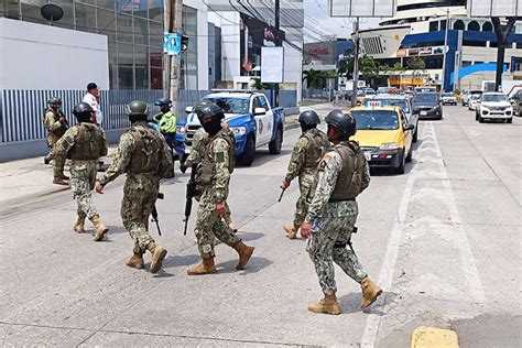 Ecuador Presidente Anuncia Ajuste Para El Toque De Queda La Razón